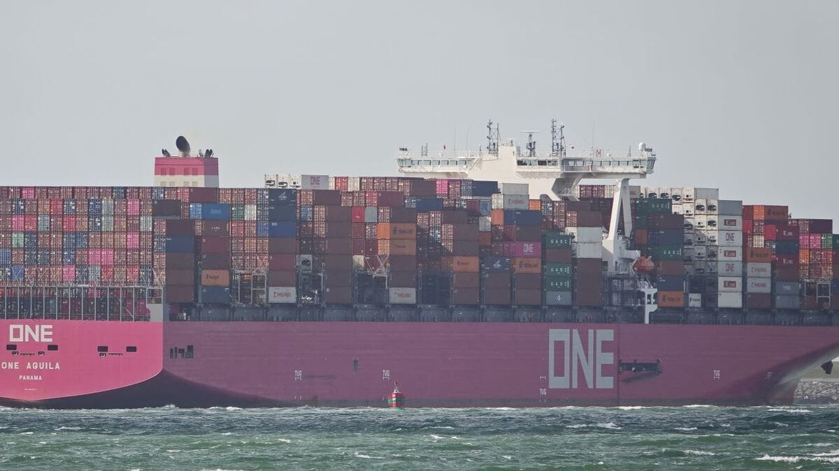 Weather routing reduces container loss risk