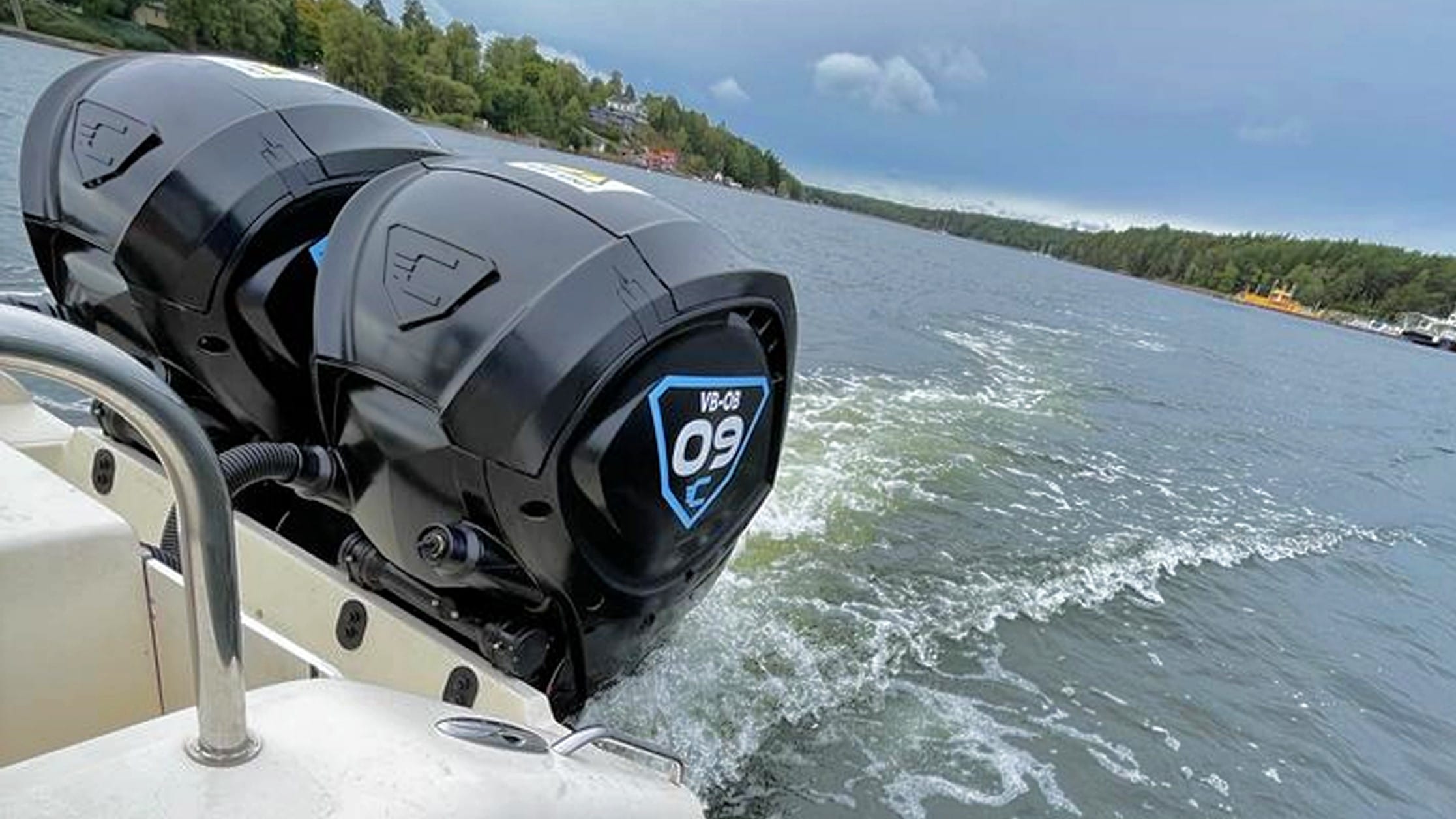 Caudwell unveils 300hp V6 diesel outboard for 2024